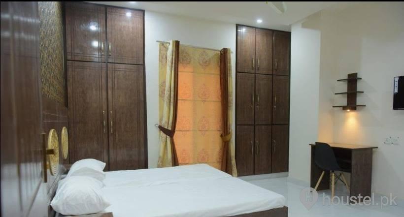 Minal Girls Hostel - Girls Hostel in Johar Town Lahore with Mess, WiFi ...