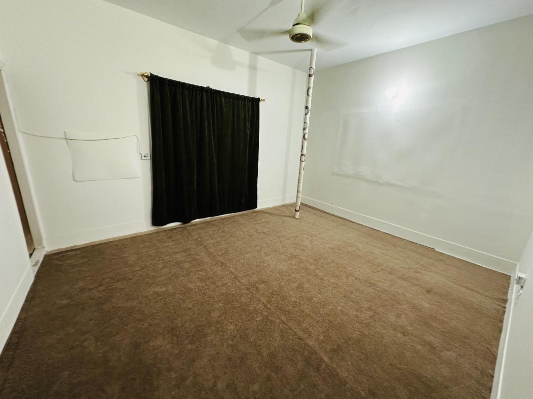 Hostel Hub - Boys Hostel in PECHS Karachi near Only 1 Minute Walk to ...