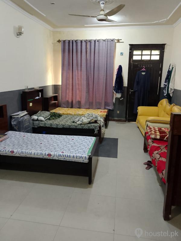 Jinnah Girls Hostel - Girls Hostel in H-13 Islamabad near Nust Gate 02 ...