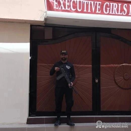 EXECUTIVE GIRLS HOSTEL - Girls Hostel in Defence View Society Karachi ...