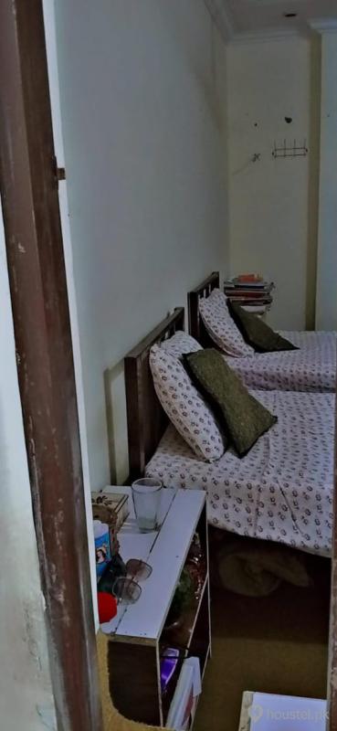 Bismillah girl's hostel - Girls Hostel in Chungi No 6 Multan near City ...