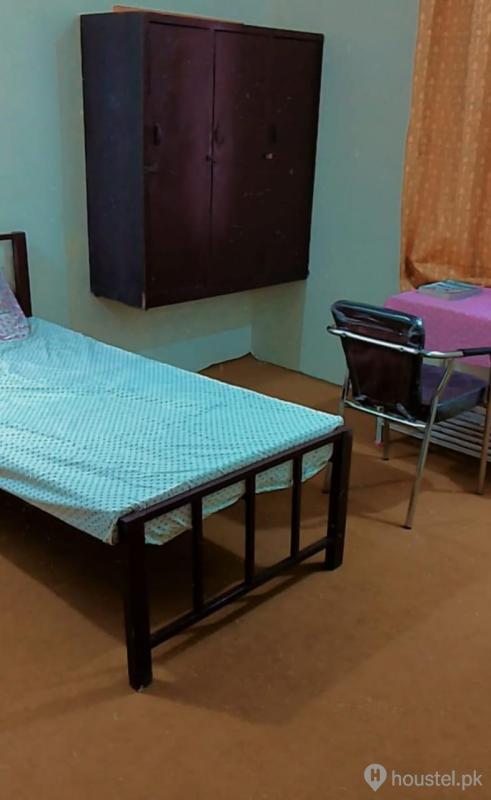 Bismillah girl's hostel - Girls Hostel in Chungi No 6 Multan near City ...