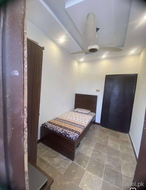 The Best House Girls Hostel - Girls Hostel in Defence View Society ...