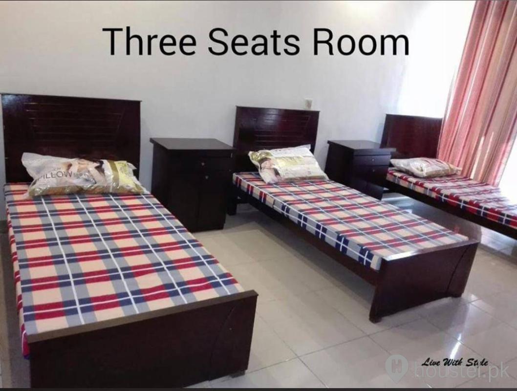 LIVE WITH STYLE BOYS HOSTEL - Boys Hostel in Johar Town Lahore near UCP ...